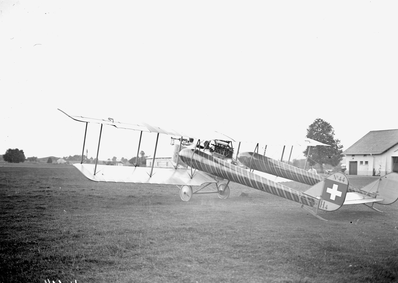 Haefeli DH-1 vu de l'arrière