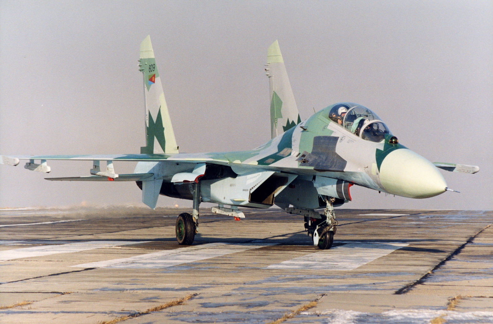 Sukhoï Su-27 (OTAN : Flanker)